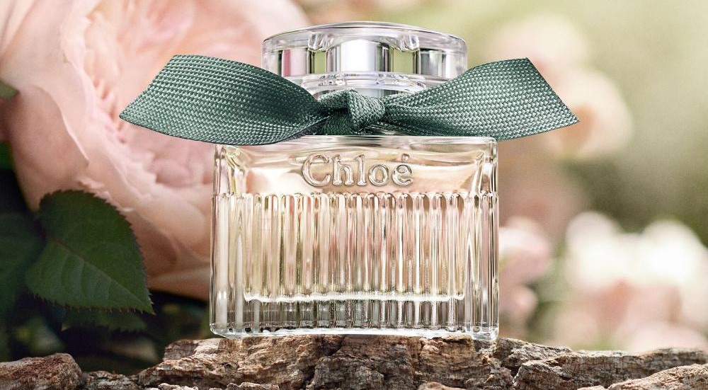 Coty lança sua primeira fragrância com refil, Chloé Rose Naturalle ...